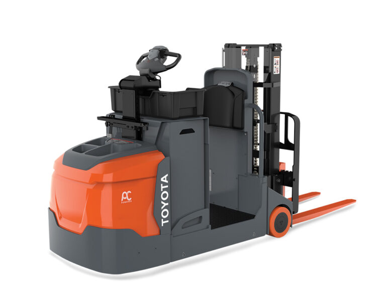 Center Rider Stacker - Toyota Lift Northwest